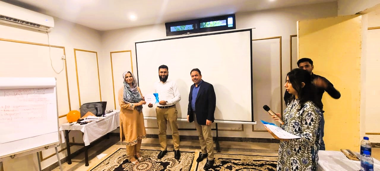 M & P – Learning Circles Academy